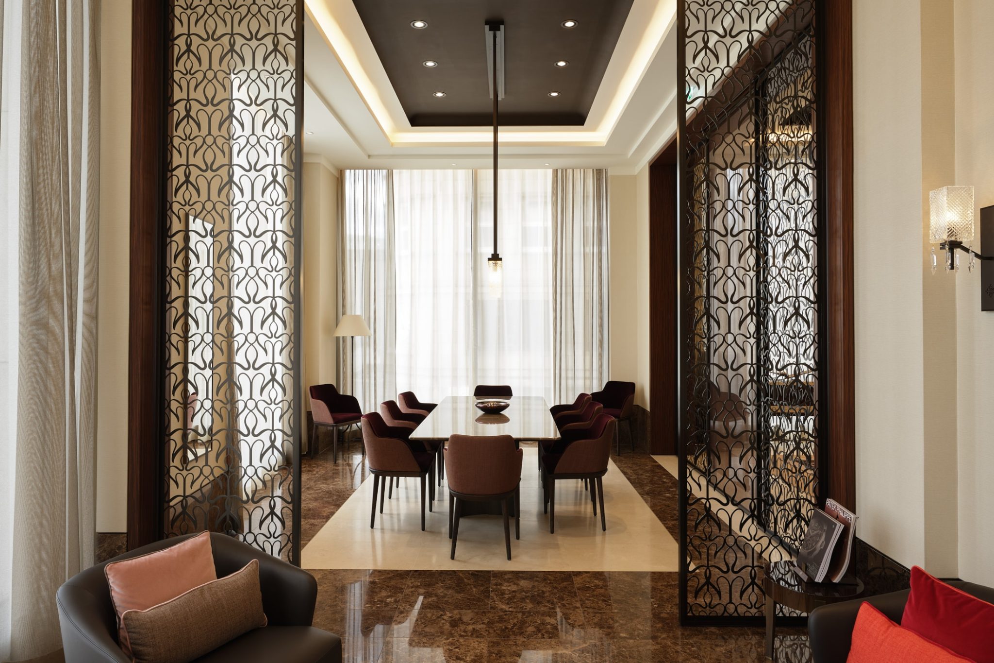 Das ist F.A.T! Ferdi Porsche feiert das Opening seiner F.A.T. Mankei ...