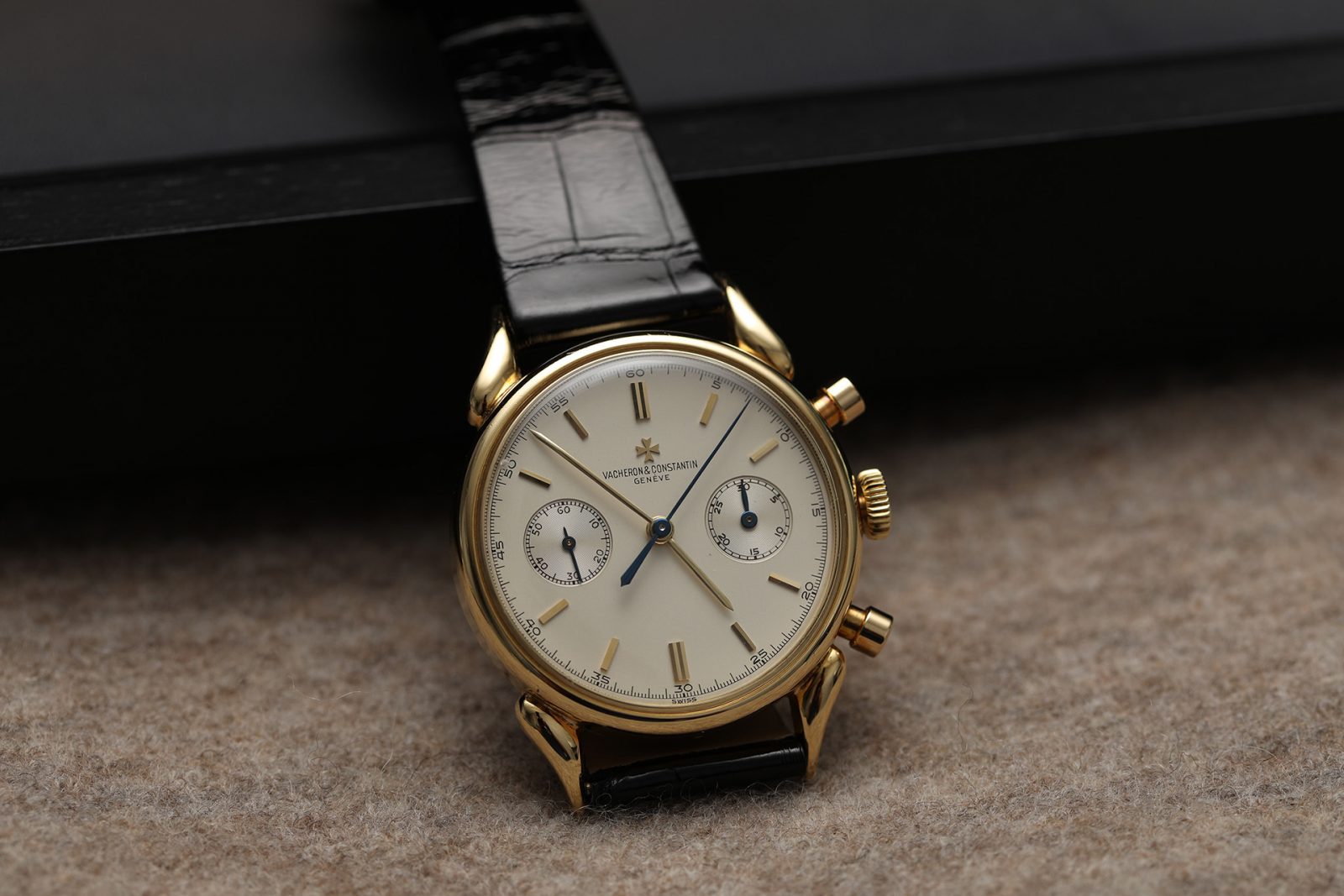 Vacheron Constantin Historiques Cornes de Vache 1955 (Interview + Video mit Christian Selmoni ...