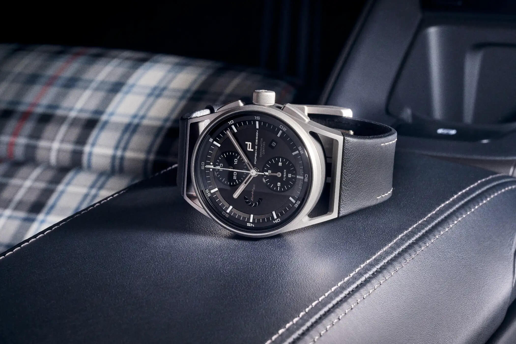 Porsche Design Chronograph 911 Turbo 50 Jahre: Exklusiv für Besitzer ...